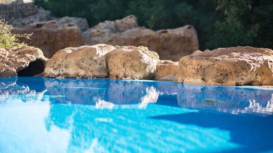 3 Reasons Why Artificial Rock Is Better By The Pool In San Diego ☎ ...